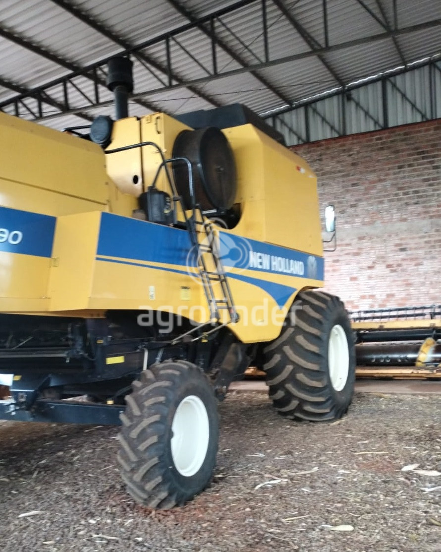 Colheitadeira New Holland TC 5090 ano 2016 | agrofinder